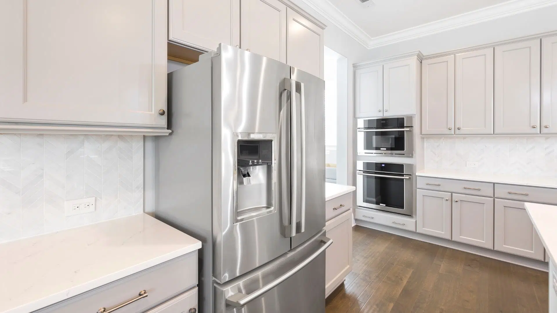 Best Types of Kitchen Cabinet Door Hinges To Choose From