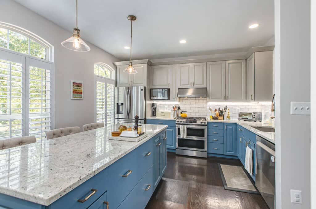 Kitchen And Bath Showroom - USA Cabinet Store